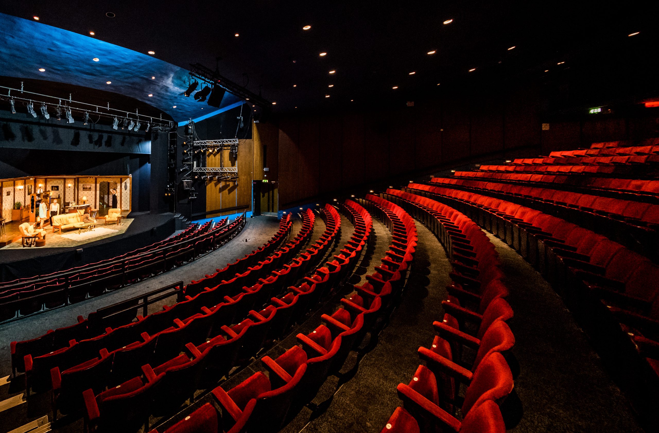 Name a Seat - Queens Theatre